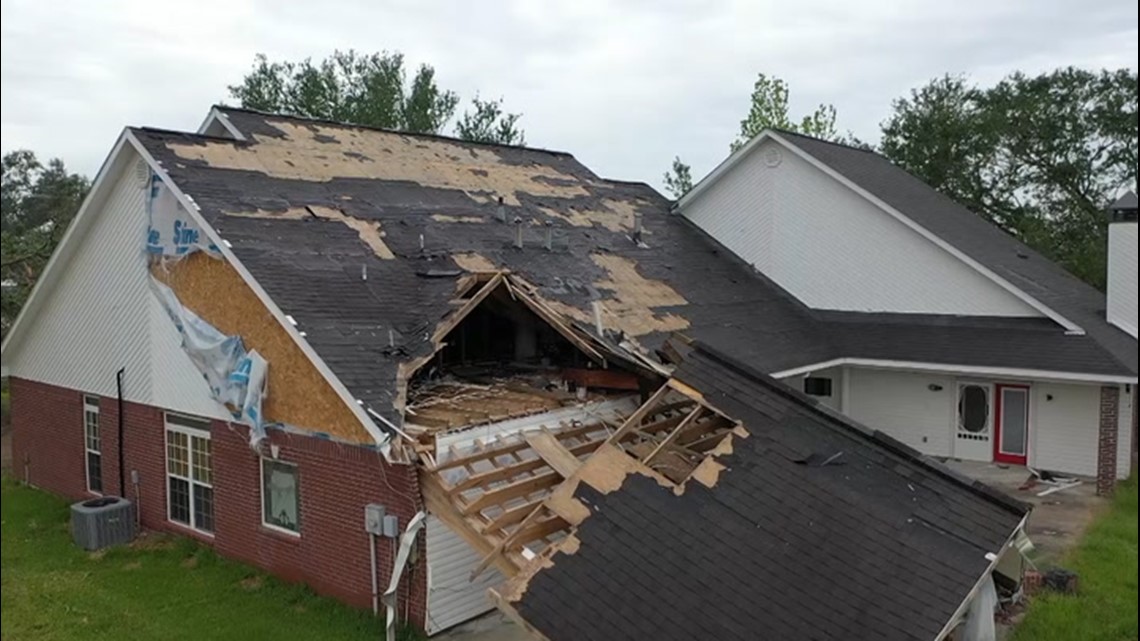 Hurricane Laura damage remains as Delta threatens | wthr.com