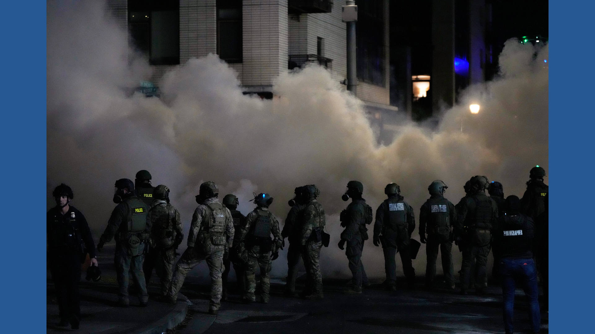 Judge temporarily blocks Trump administration from deploying troops in ...