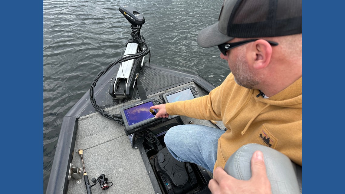 Some anglers praise forward-facing sonar, others say high-tech fishing ...