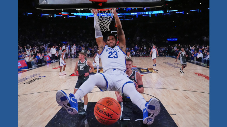 No. 17 Michigan State drains 11 3-pointers in 83-66 win over No. 12 ...