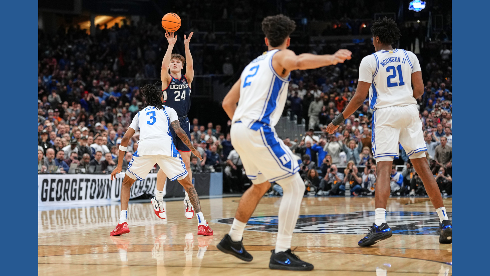 Braylon Mullins' 3-pointer with 0.4 seconds left gives UConn 73-72 win ...