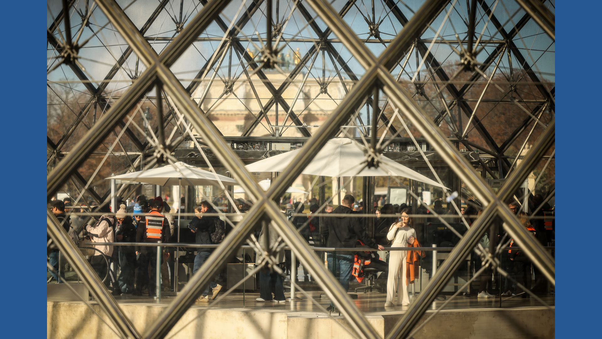 Suspects arrested over the theft of crown jewels from Paris' Louvre ...