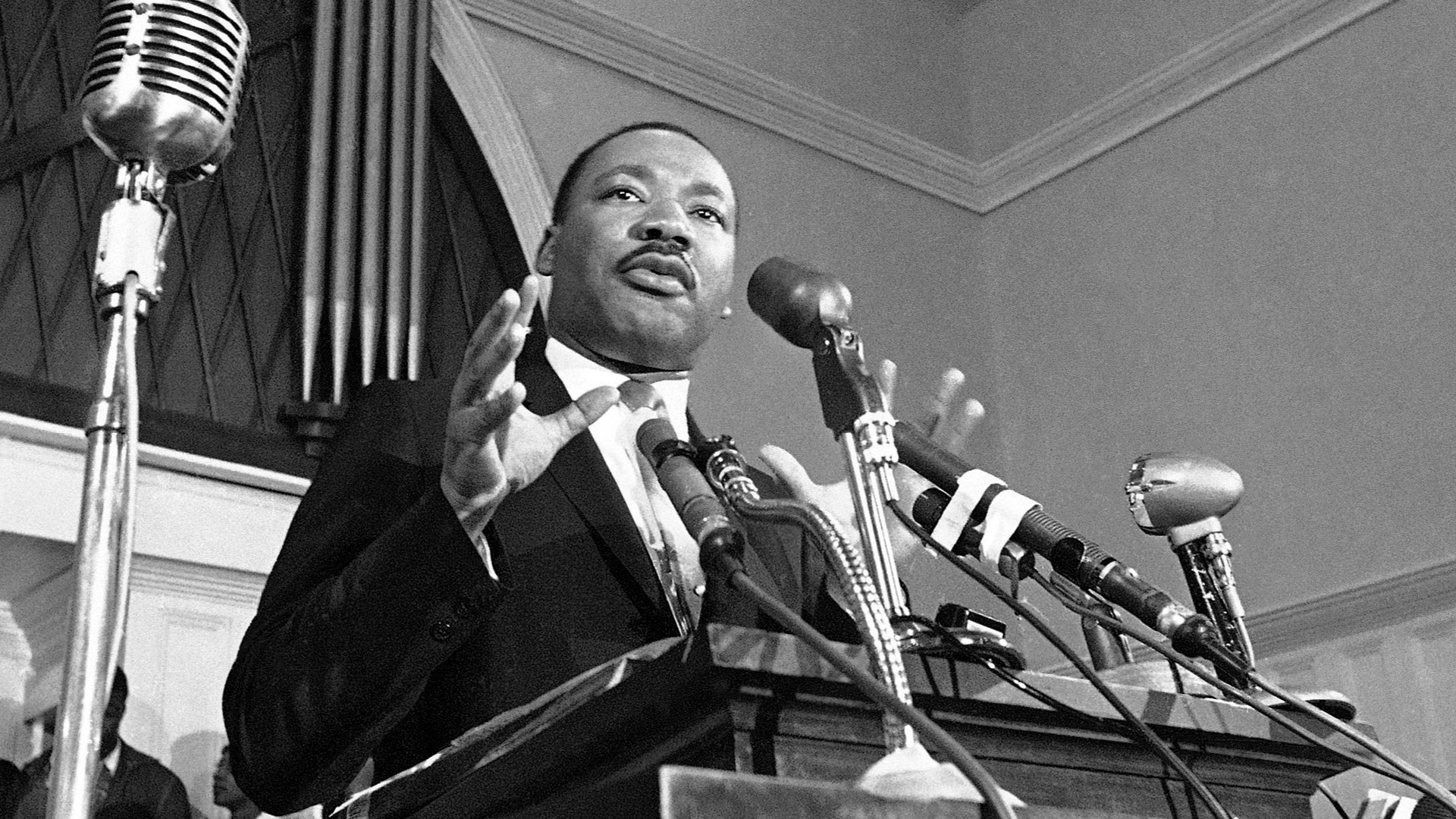 Trump releases FBI's MLK surveillance records | wnep.com