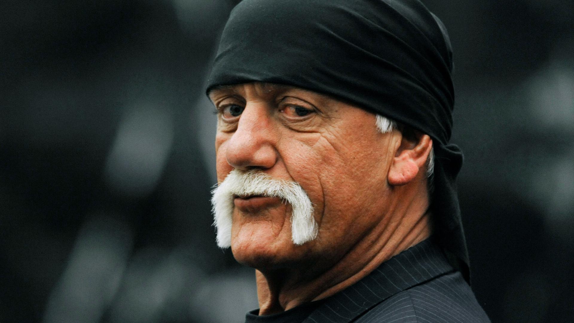 Police complete investigation into Hulk Hogan's death | wthr.com