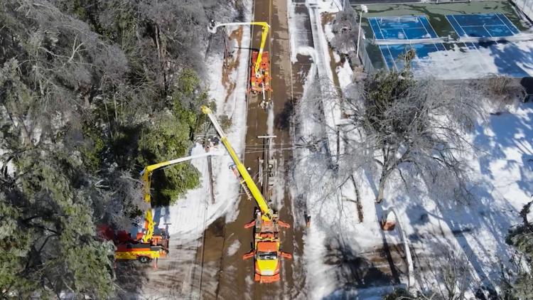 'Life-or-death': Crews in the South race to restore power, open roads ...