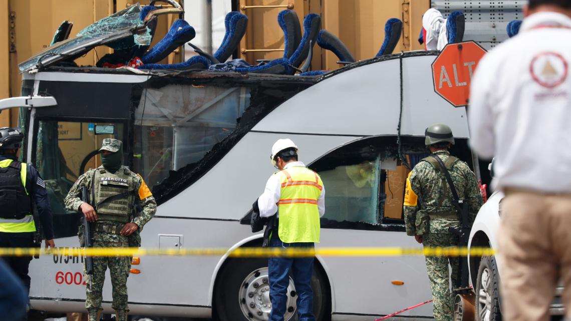 Train hits bus near Mexico City, killing 10, injuring 41 | wnep.com