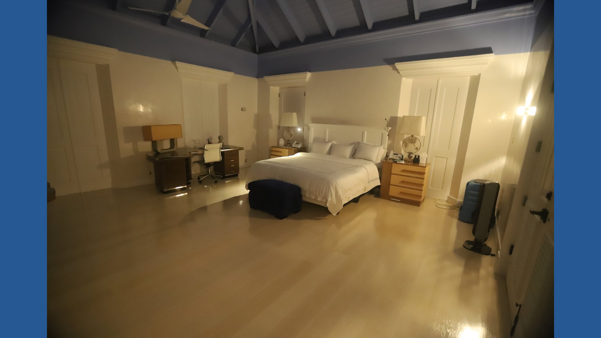 Photos of Jeffrey Epstein's private island released by Democrats on ...