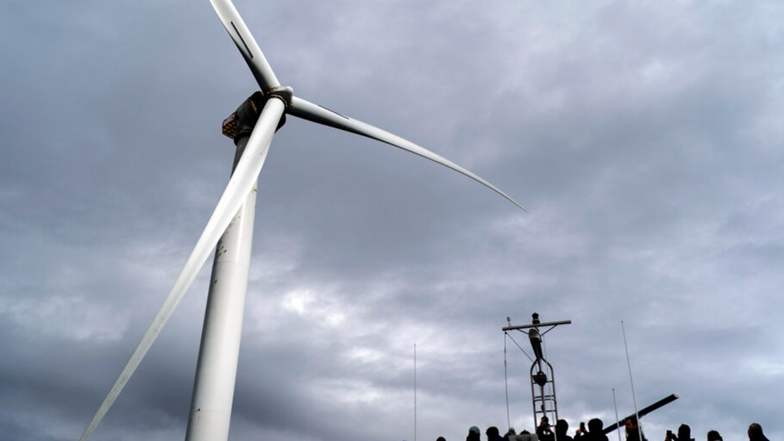 TPI to reopen Newton wind blade plant with new 10-year lease ...