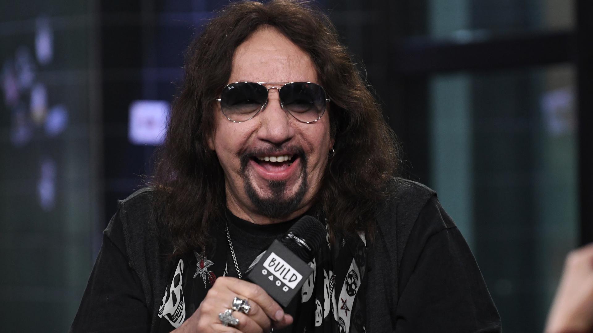 KISS guitarist Ace Frehley's cause of death revealed | wthr.com