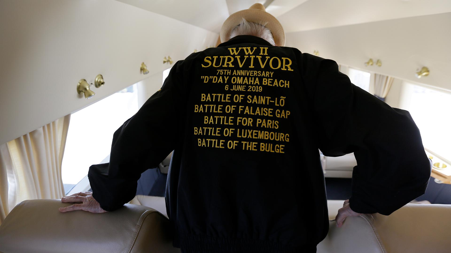 'Papa Jake' Larson, WWII veteran and TikTok star, dies | 10tv.com