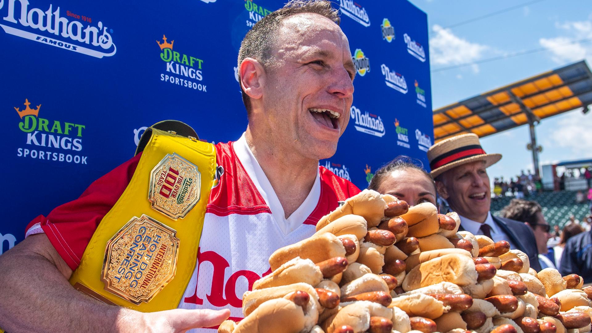 Joey Chestnut aims for 17th win at Nathan's hot dog contest ...