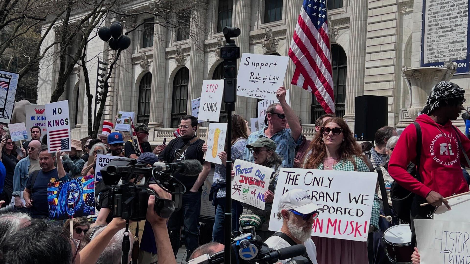 Americans protest against Trump around the U.S. | 10tv.com