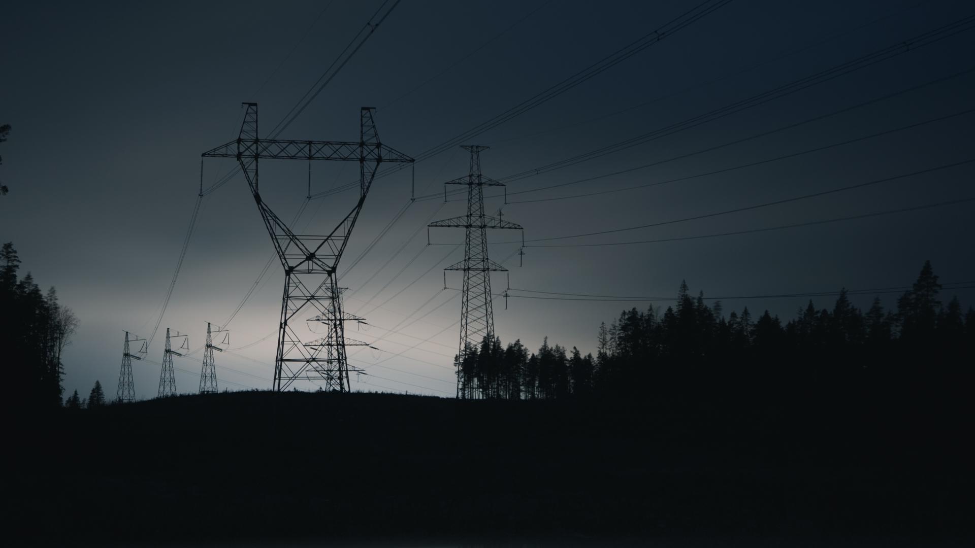US power grids face rising winter blackout risks as data centers surge ...