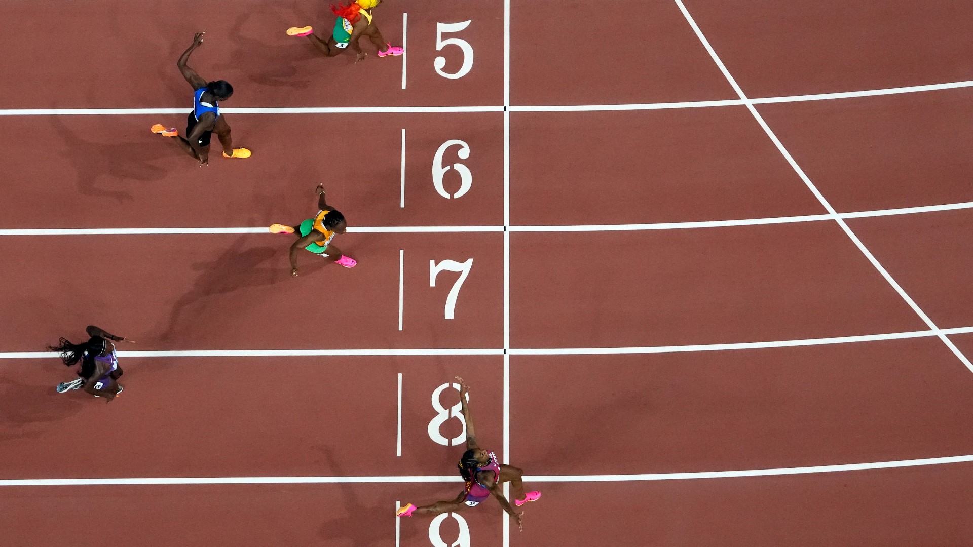 WATCH: Sha’Carri Richardson wins 100 meter world title | 10tv.com