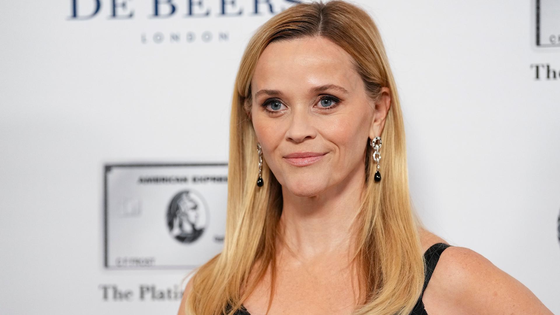Reese Witherspoon warns followers about online impersonators asking for ...
