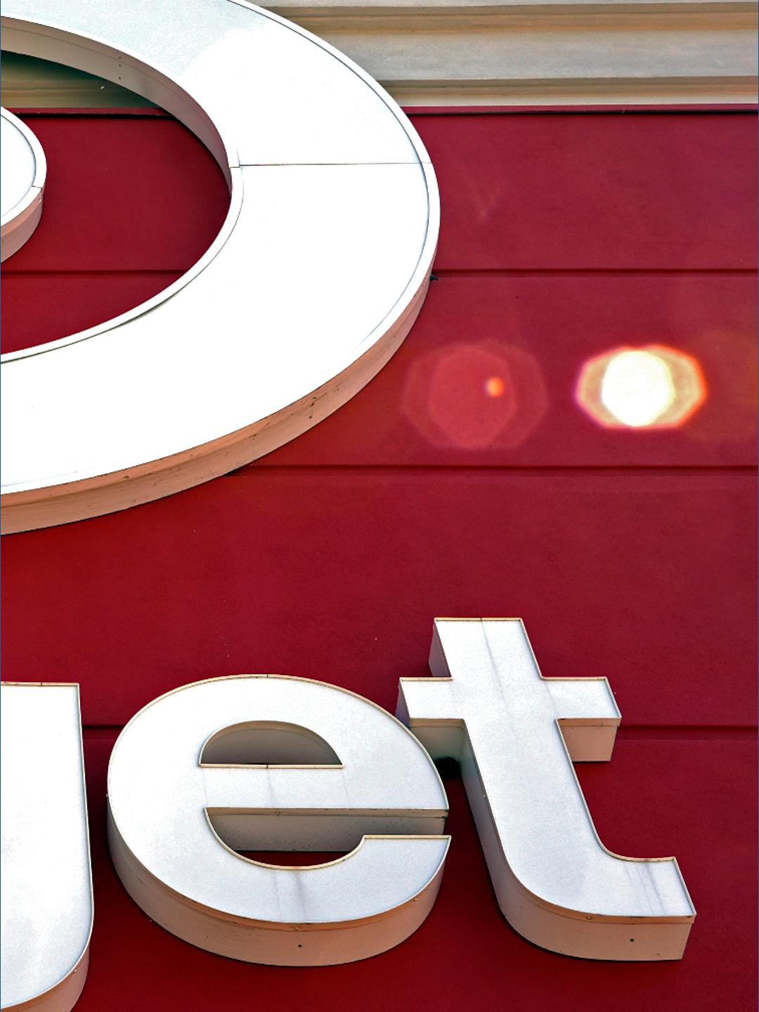 Target says app, website outage resolved amid holiday shopping rush ...