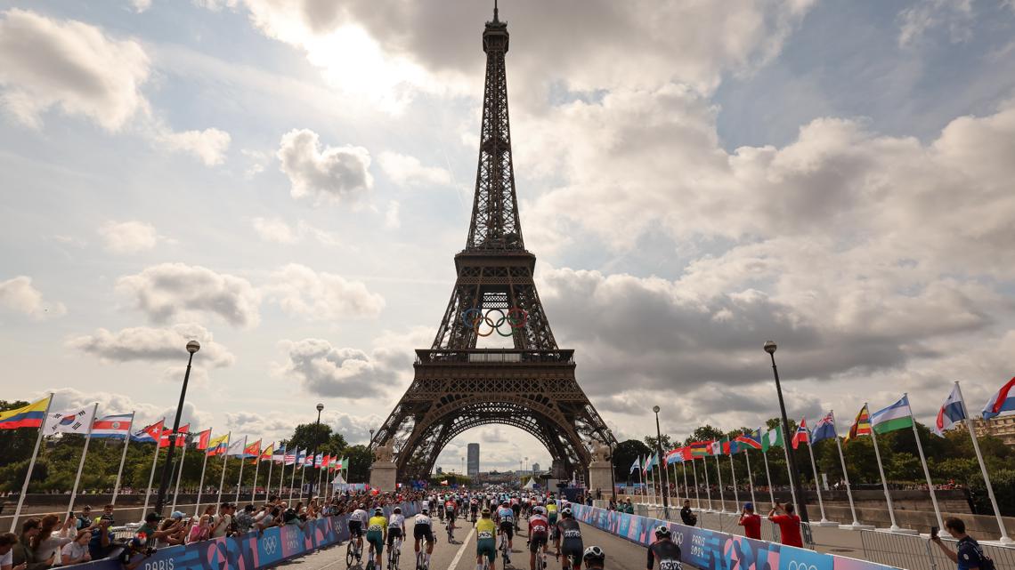 What does peloton mean in cycling? | 5newsonline.com