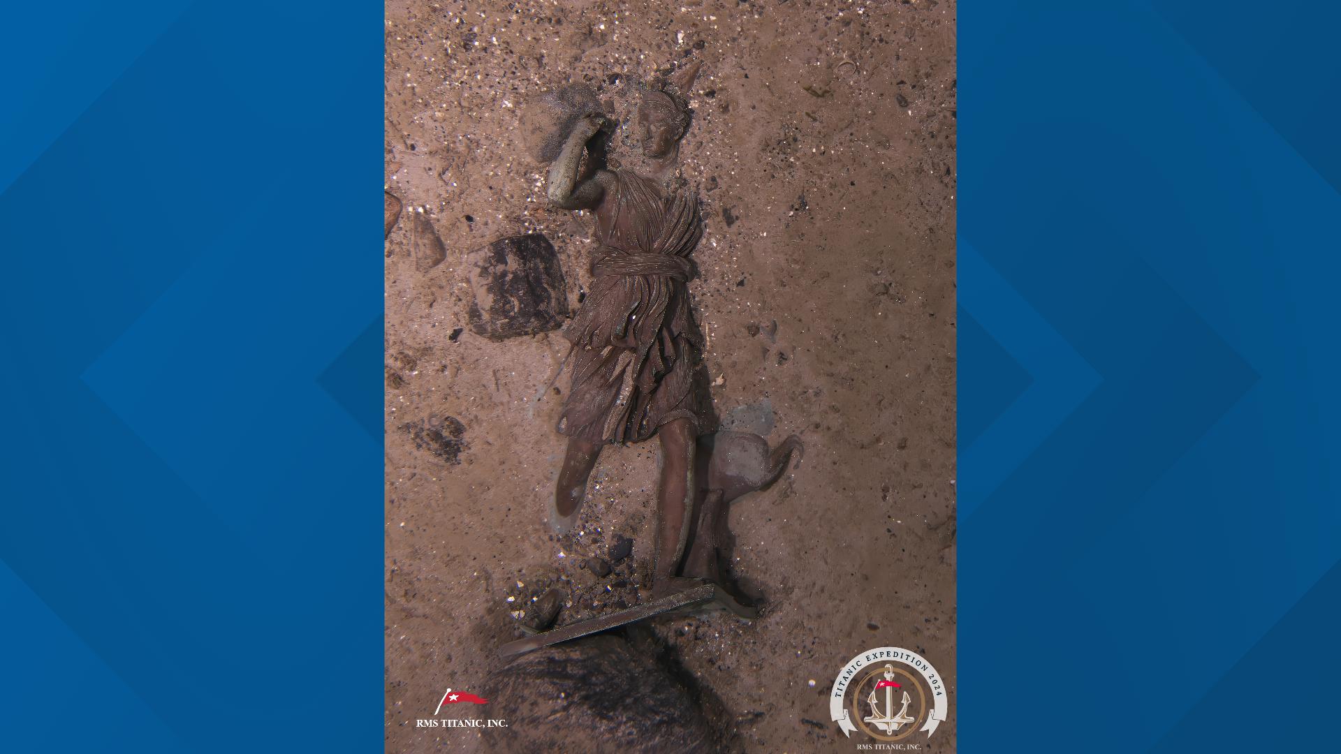 Titanic expedition recovers lost bronze statue | wnep.com