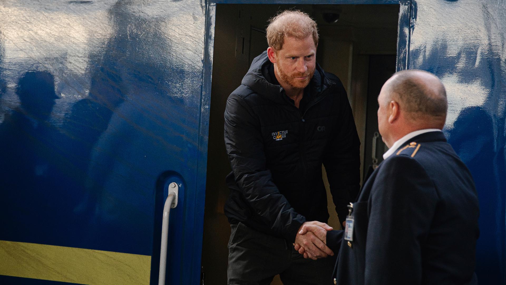 Prince Harry visits Ukraine in support of wounded troops | 5newsonline.com