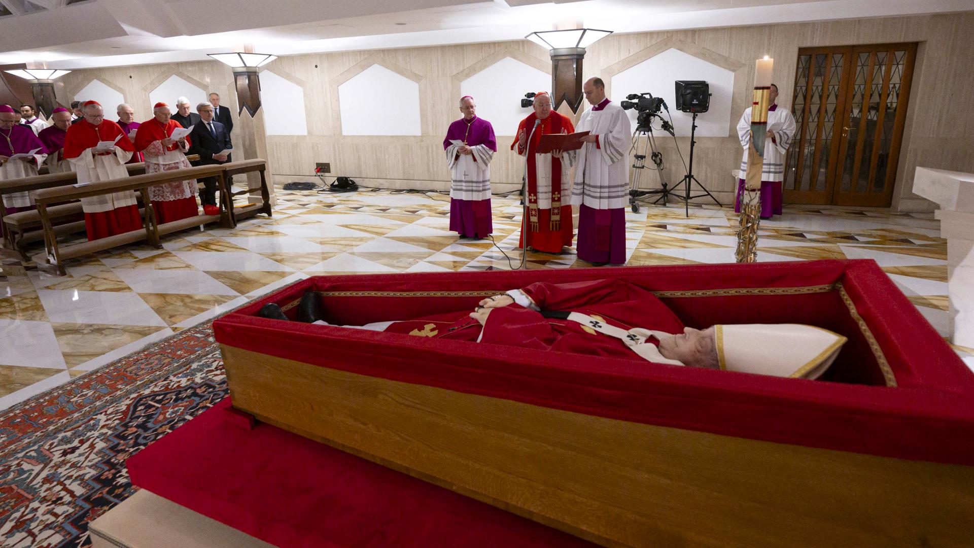 First images of Pope Francis' body released as Vatican announces ...