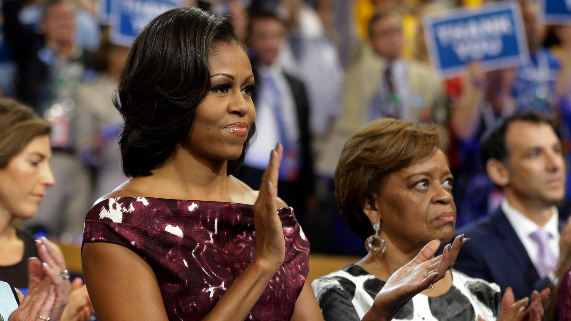 Marian Robinson, Michelle Obama's mother, dies at 86 | fox43.com