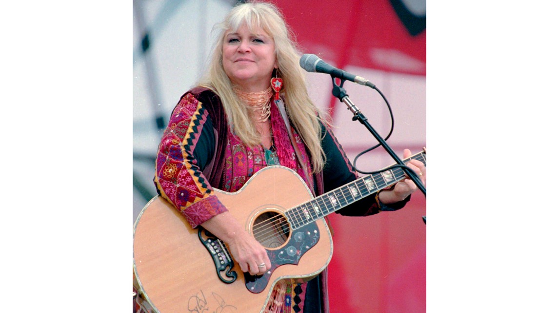 Melanie, singer-songwriter behind 'Brand New Key' dies at 76 | wnep.com