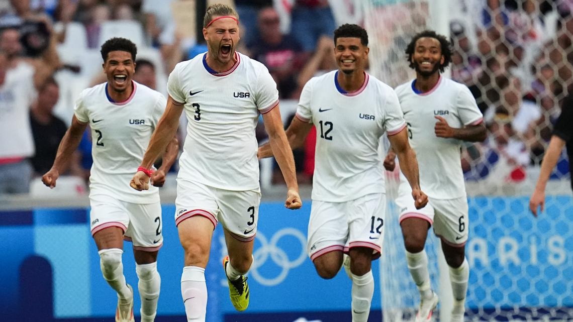 US stays alive with 4-1 win over New Zealand | fox61.com