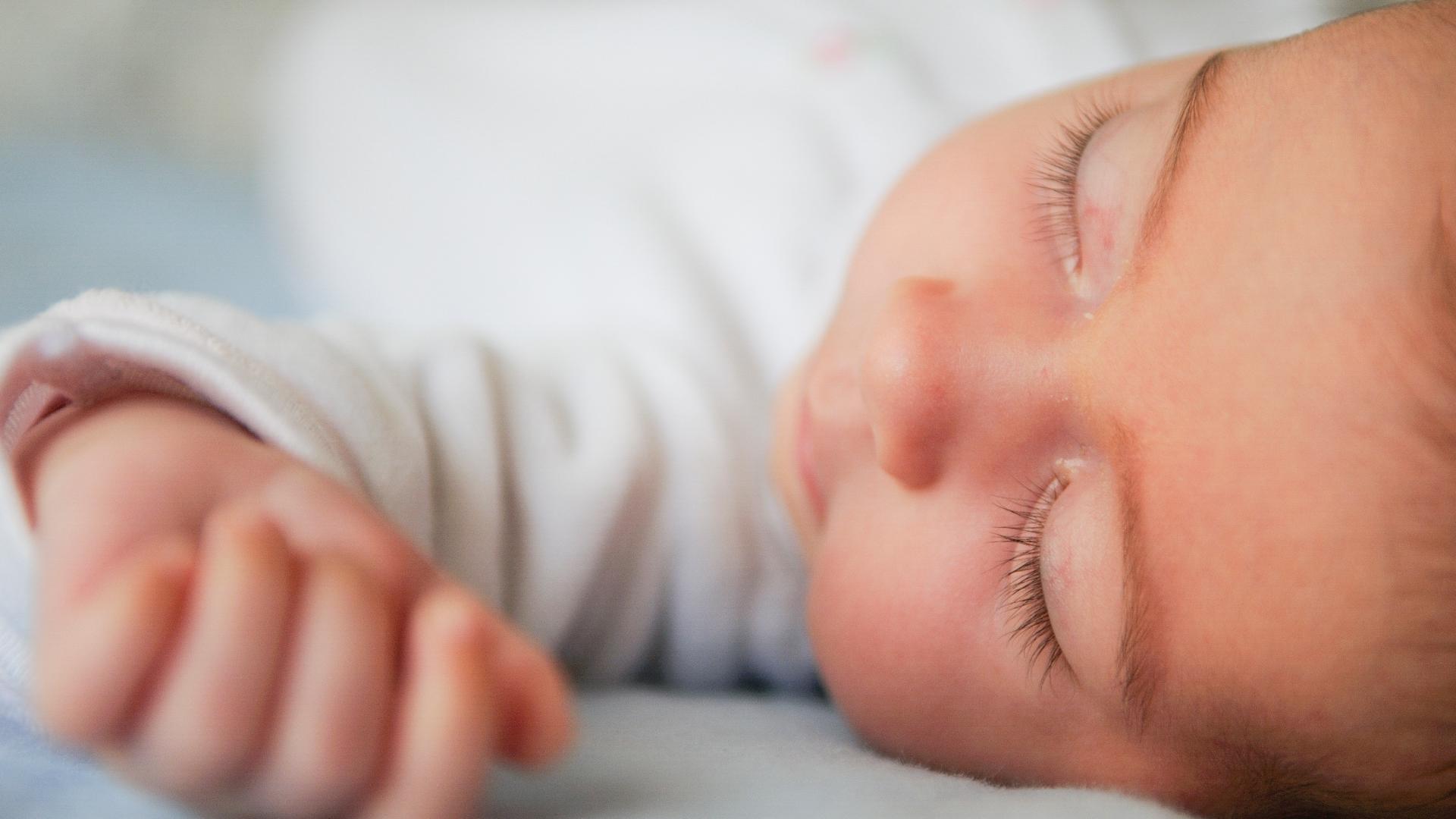 FDA issues warning letter to maker of popular baby bassinet ...