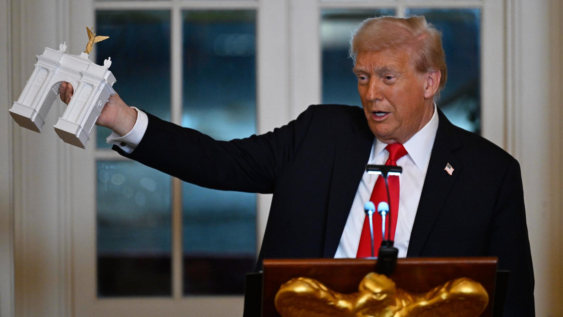 Plans revealed for 'Arc de Trump' near Lincoln Memorial | wthr.com