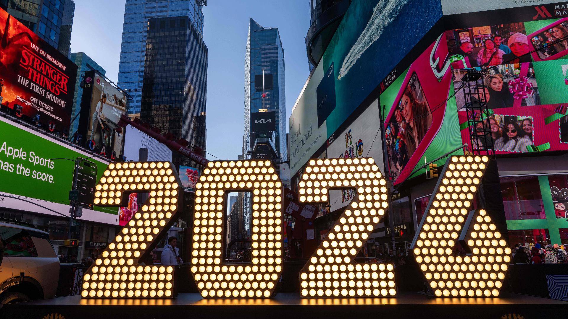 Times Square’s New Year’s Eve Ball gets a fresh crystal upgrade ...