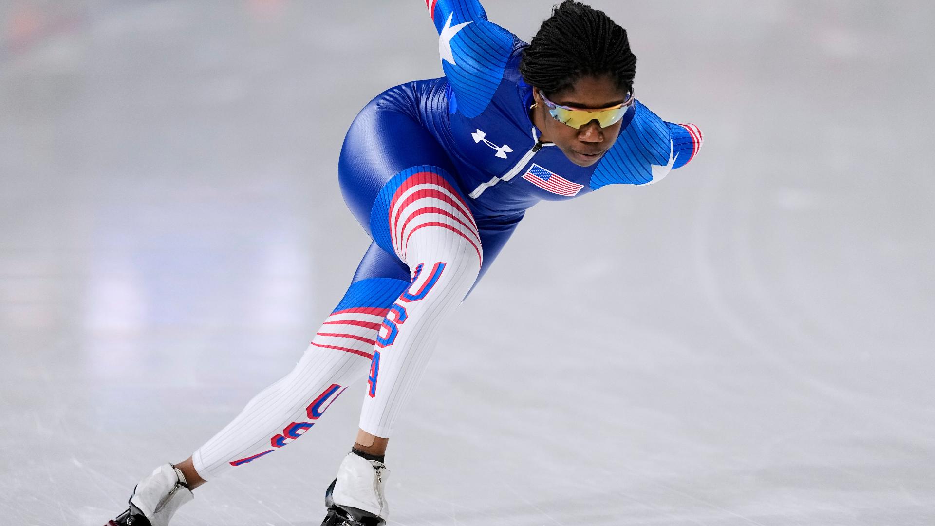 US speed skating stars Erin Jackson, Brittany Bowe compete in women's ...