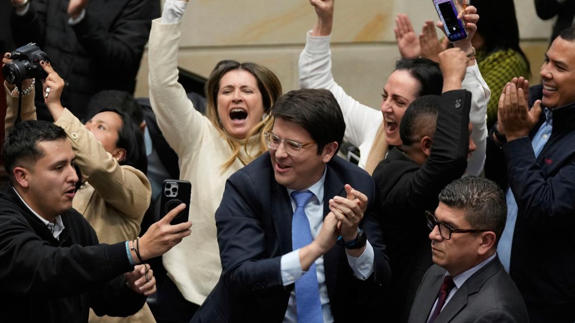 Miguel Uribe, Colombian senator and presidential hopeful, shot at campaign event | 5newsonline.com