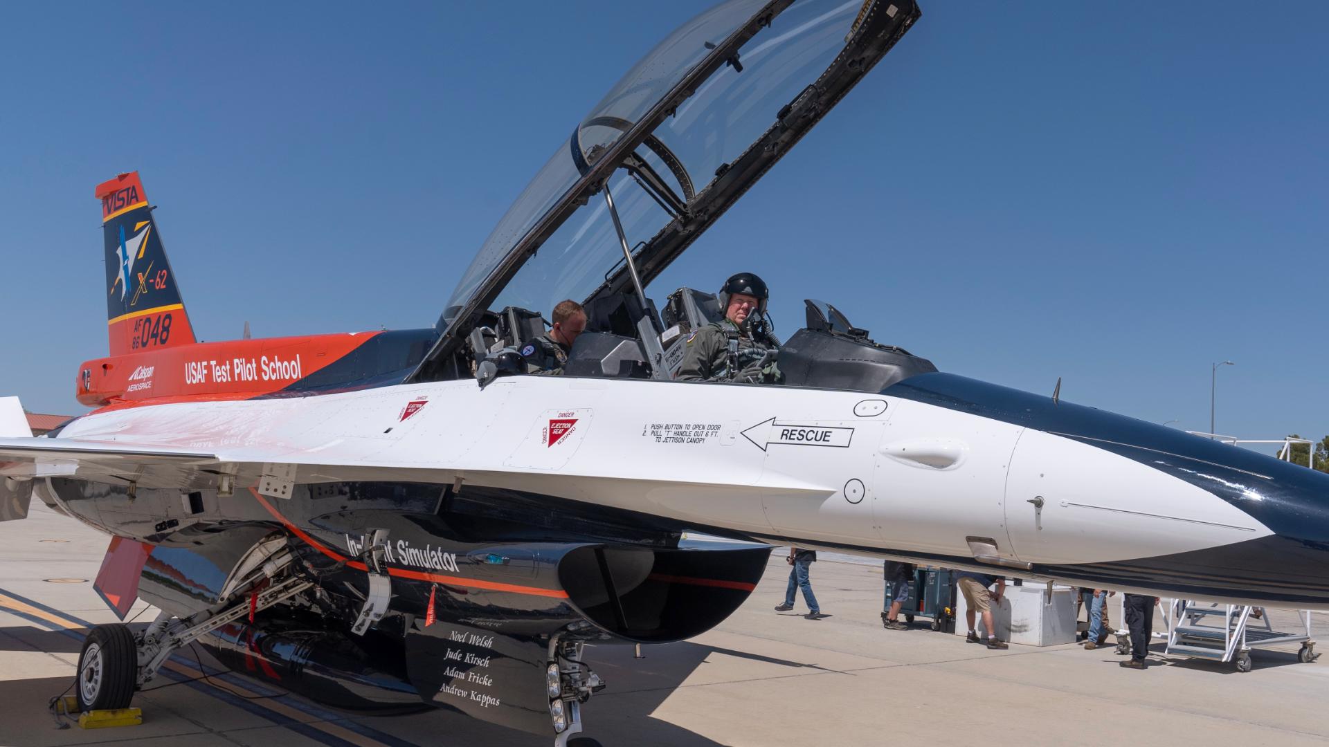 AI-powered fighter jet takes Air Force leader on historic ride | fox43.com