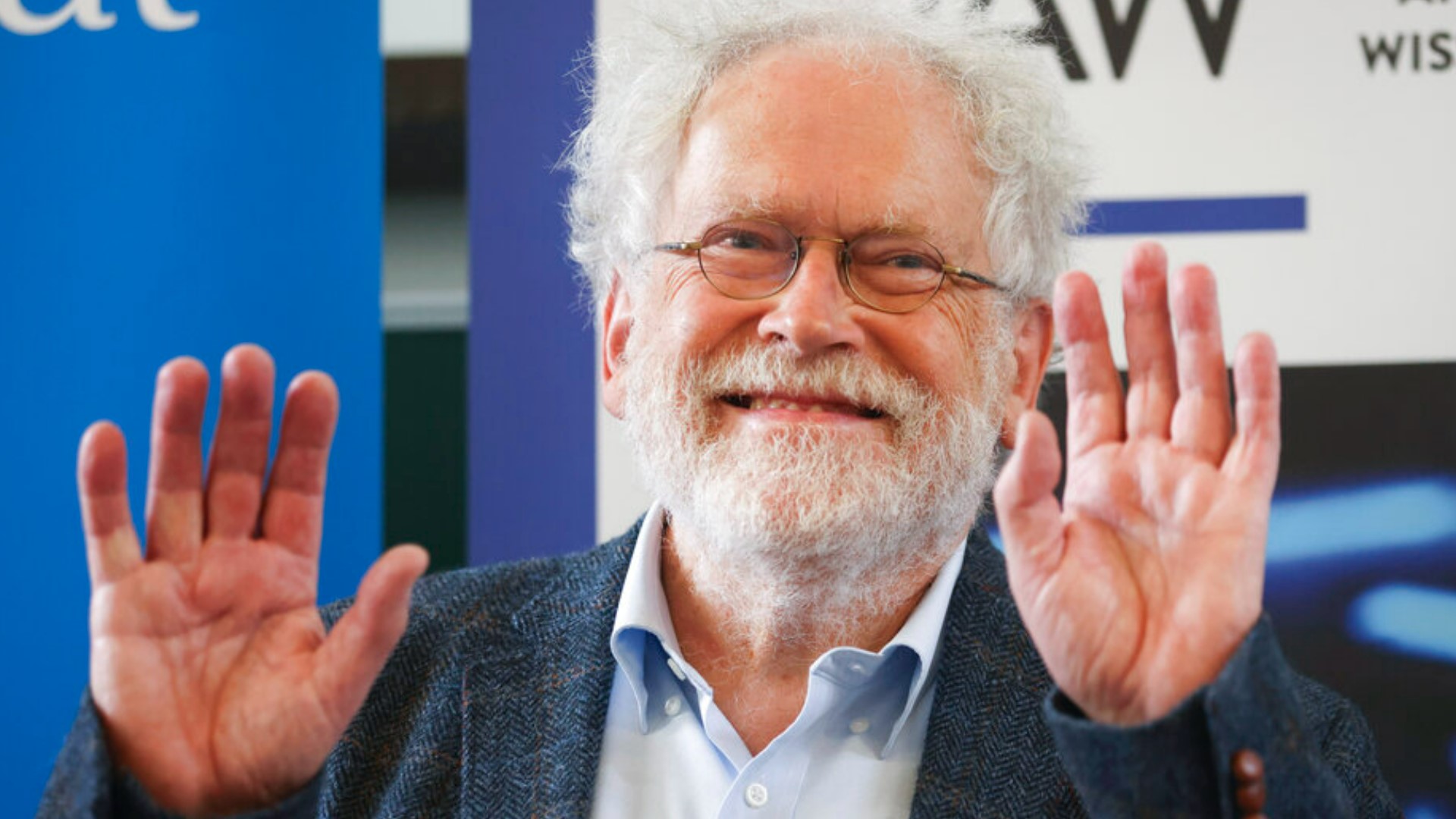 3 physicists share Nobel Prize for work on quantum entanglement | fox61.com