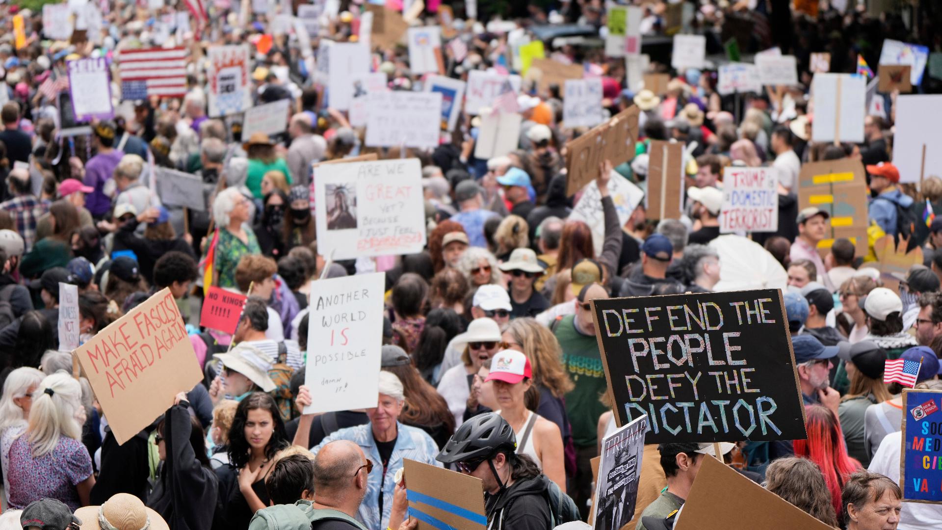 Watch live: 'No Kings' protests held across the country | wthr.com