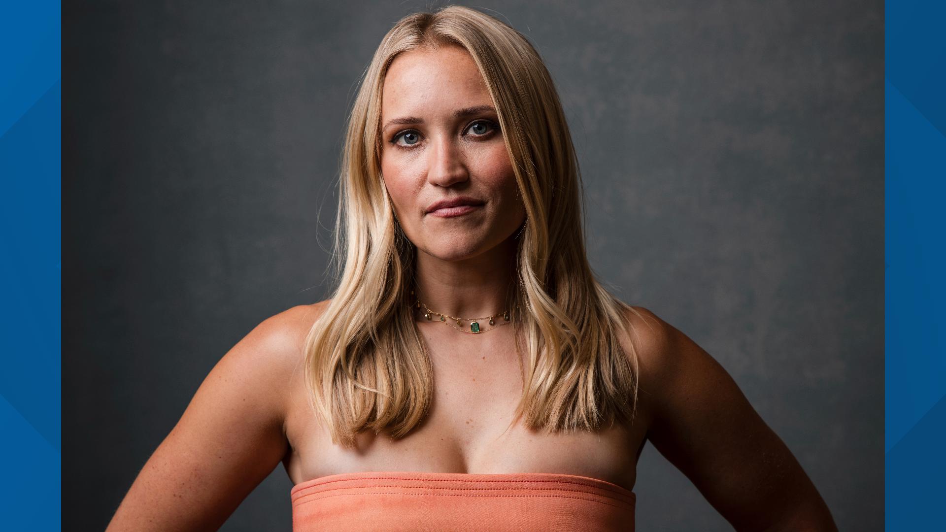 'Young Sheldon' actress Emily Osment finalizes divorce | wnep.com