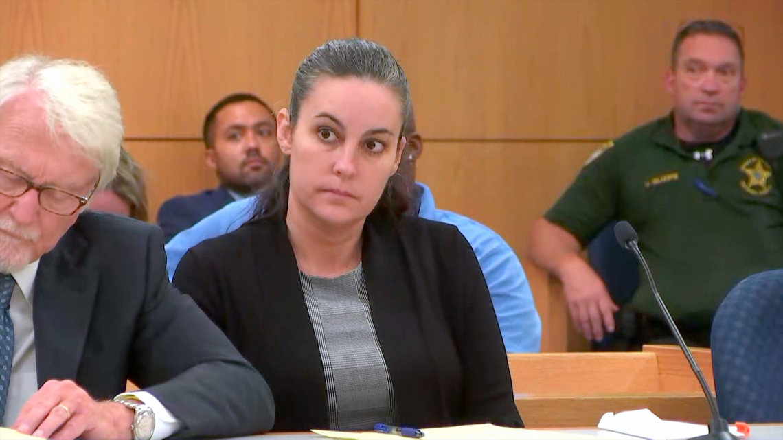 Slain Florida policewoman's murder leads detectives through web of ...