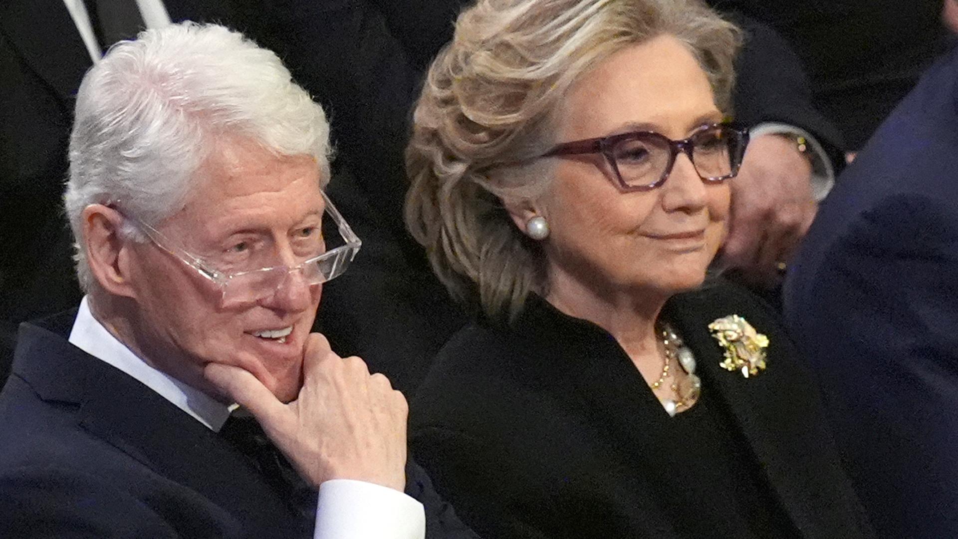 Bill and Hillary Clinton to testify in House investigation into Epstein ...
