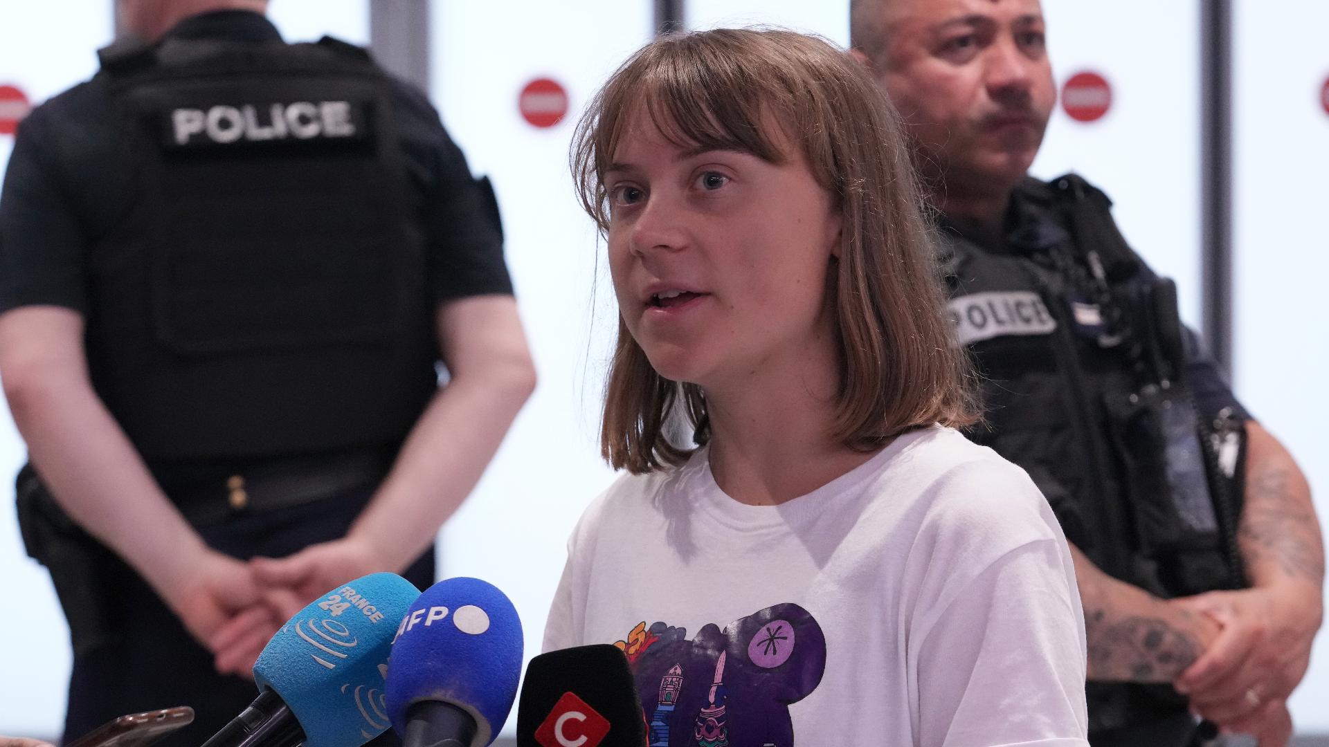 Israel deports Greta Thunberg after Gaza-bound ship seizure | fox61.com