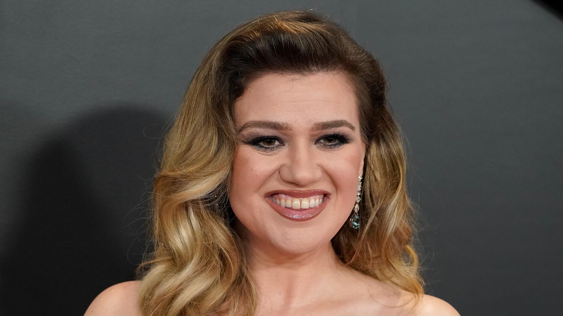 Where was Kelly Clarkson? Report reveals reason why she was gone from ...