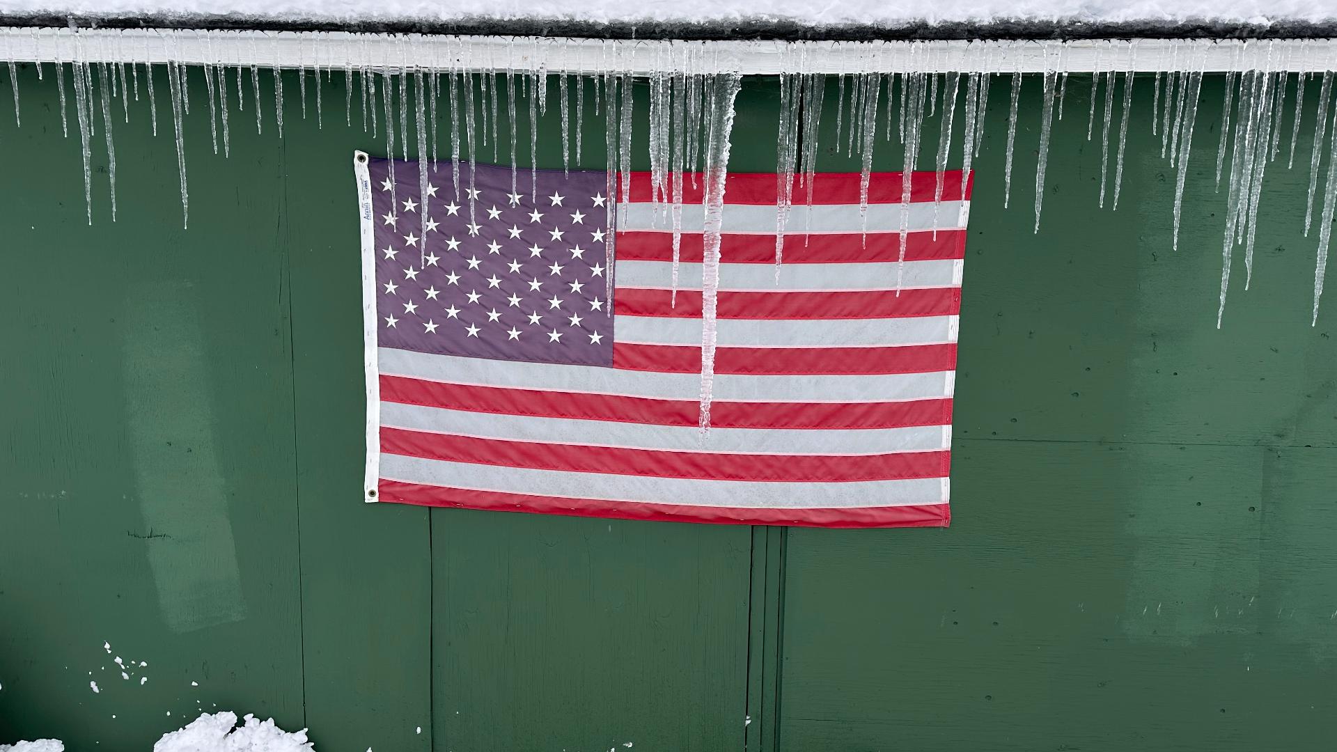 Heavy snow and numbing temperatures keep parts of the US in a deep ...