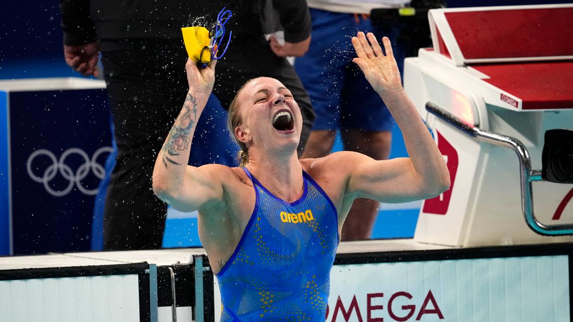 Swedish swimmer takes gold after coaches talk her into competing | 10tv.com