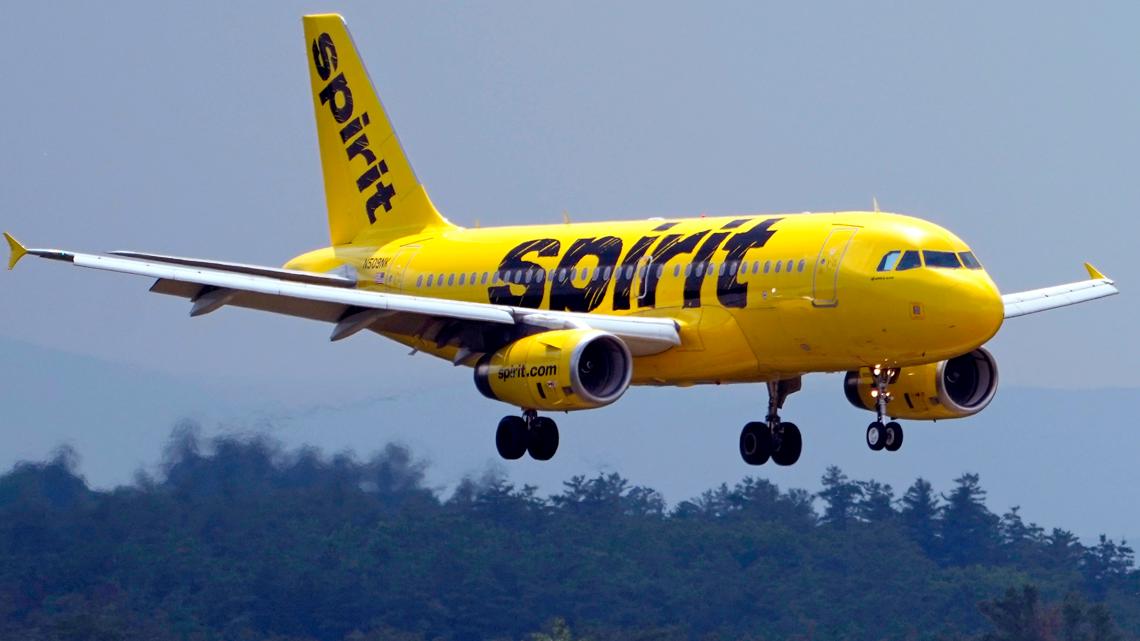 Spirit Airlines shuts down as company says it can't keep up with higher ...