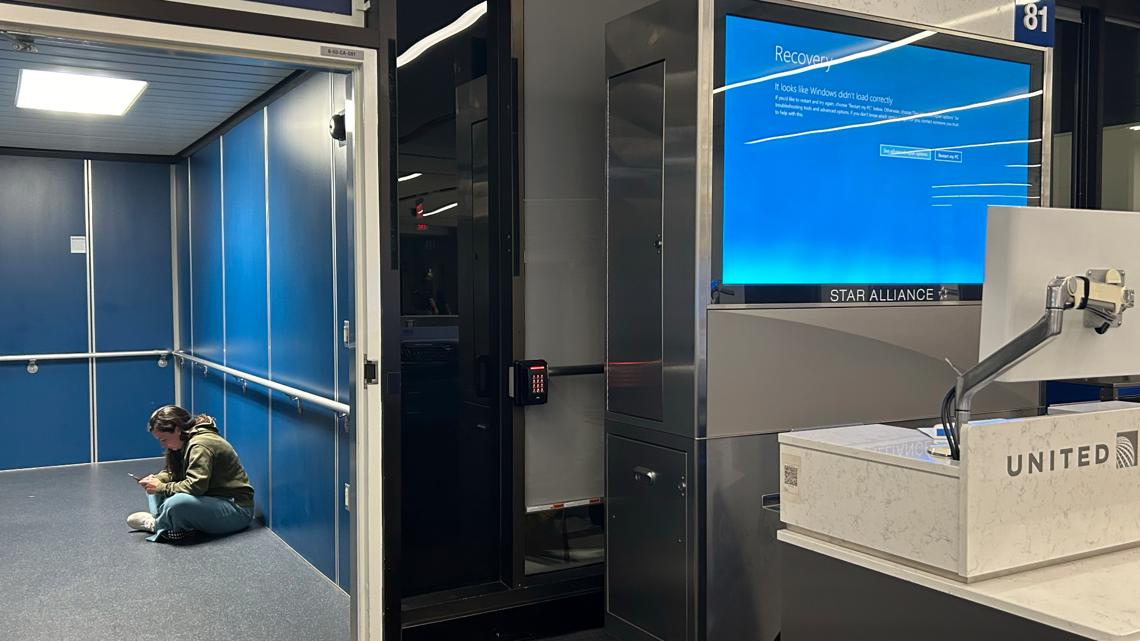 What is CrowdStrike? How did it cause a global tech outage? | wthr.com