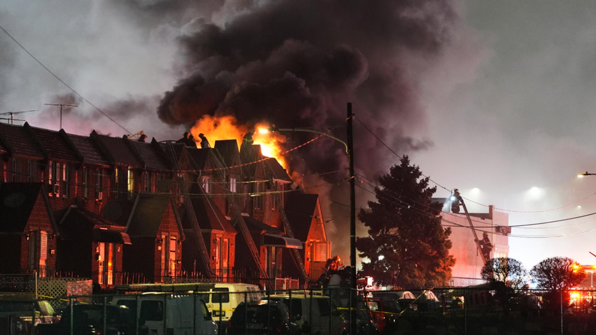Philadelphia plane crash causes fiery scene, multiple homes ablaze ...