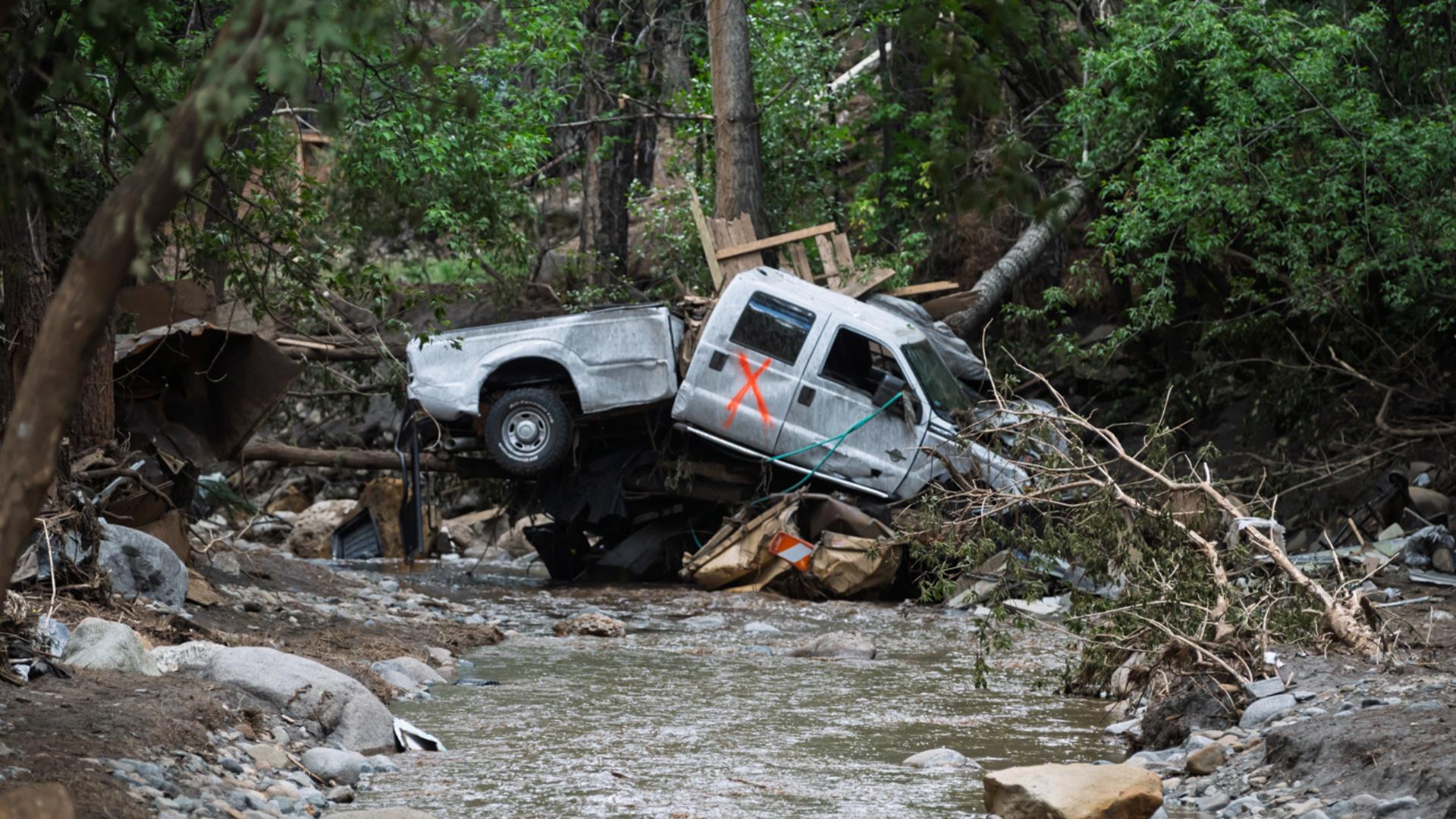 New Mexico town mourns 3 lost in devastating flash floods | wthr.com
