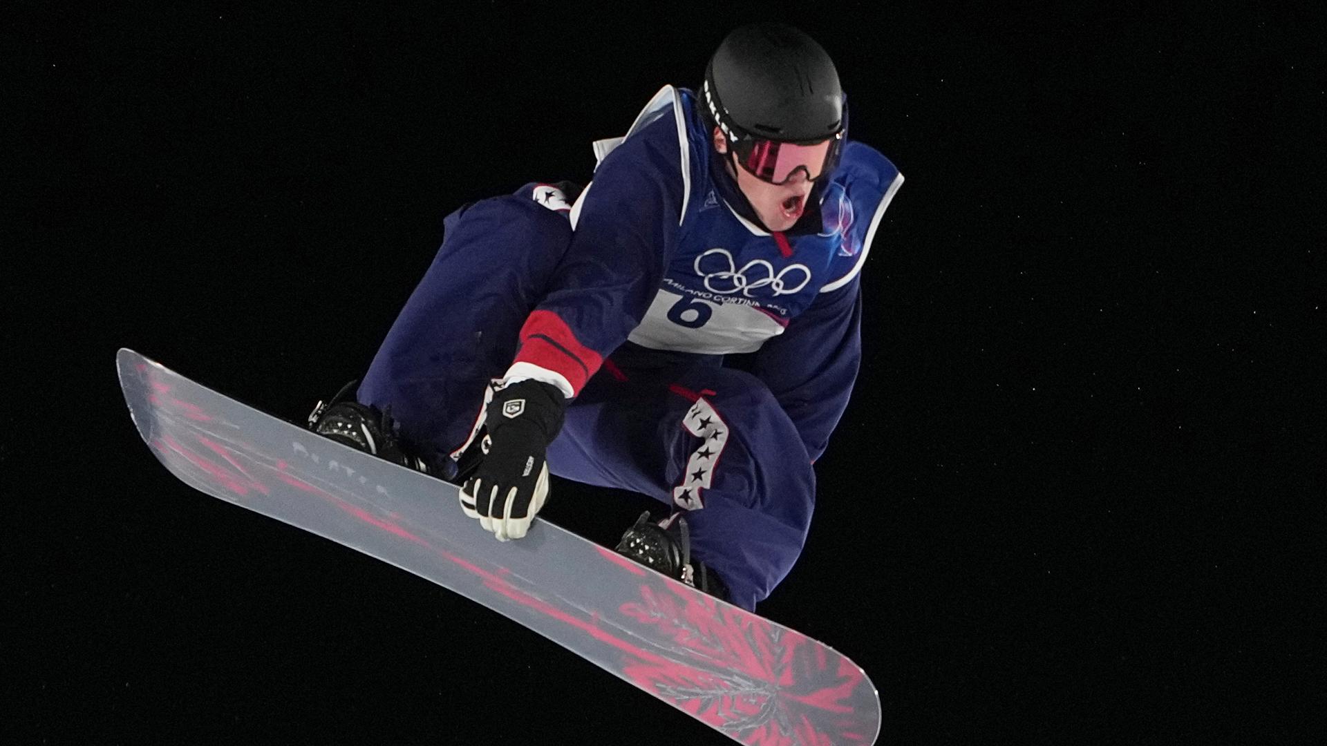 With a broken arm, USA's Ollie Martin competed in the snowboard big air ...