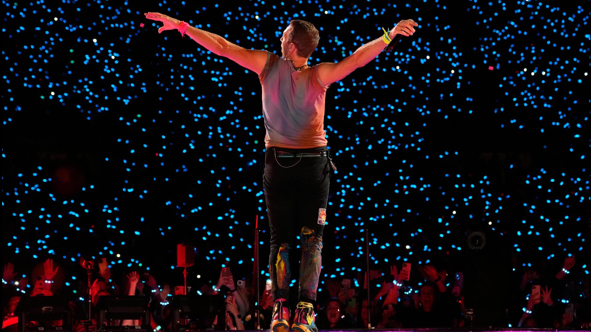 HR exec at Astronomer resigns after Coldplay concert video goes viral | wqad.com