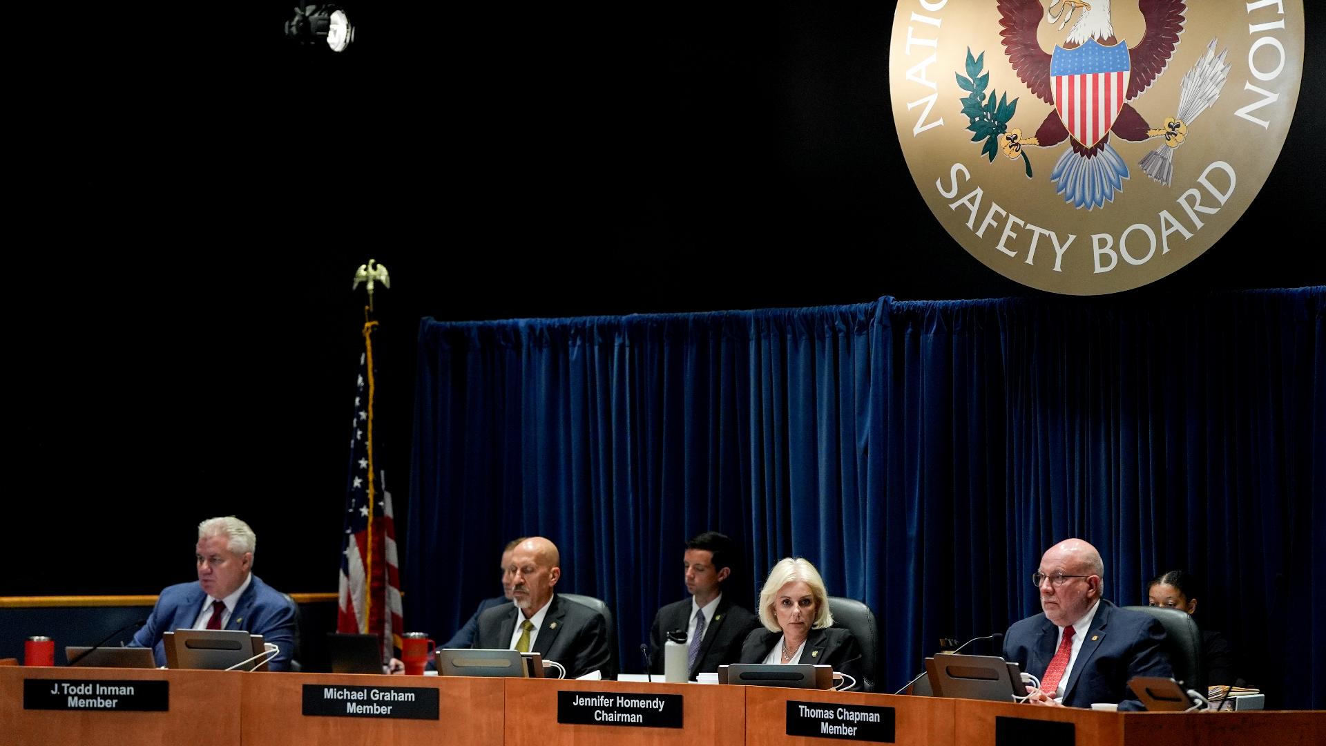 Boeing 737 Max door plug issue investigated by NTSB | weareiowa.com