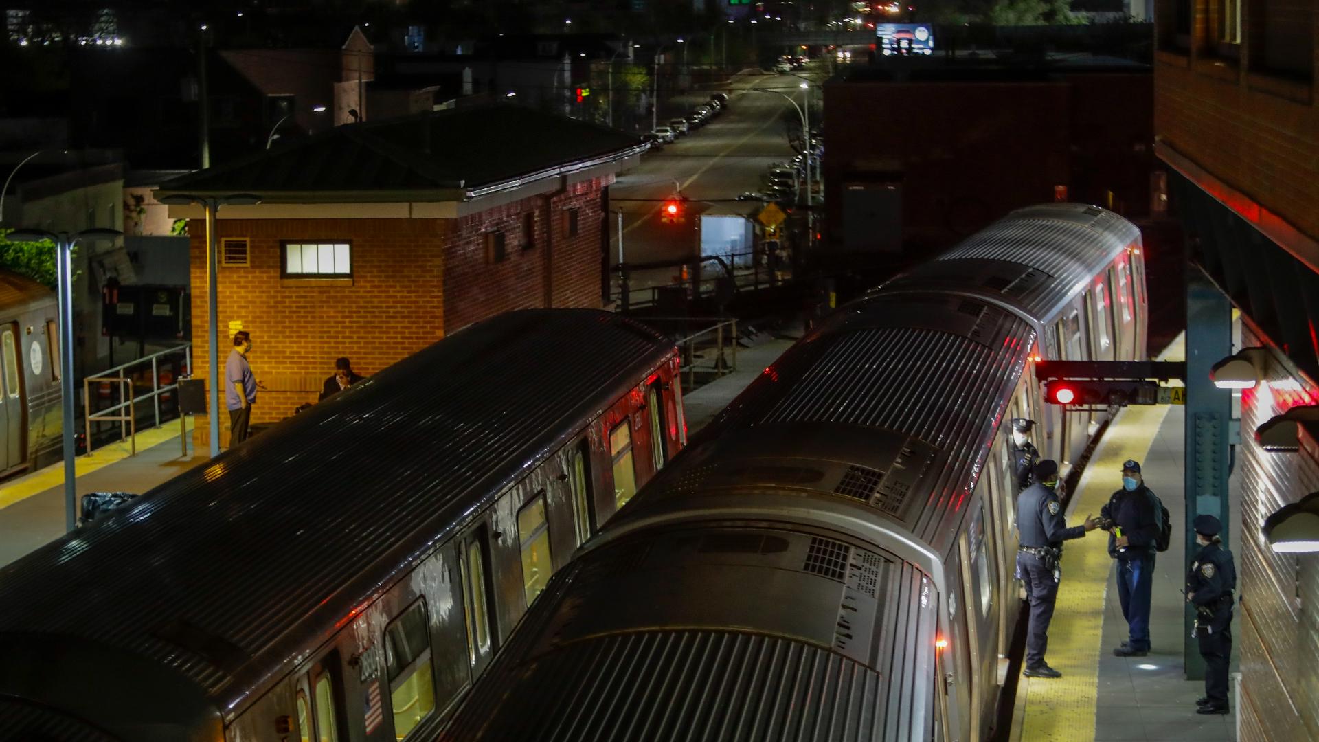 Man who allegedly set woman on fire on NY subway faces murder charge ...
